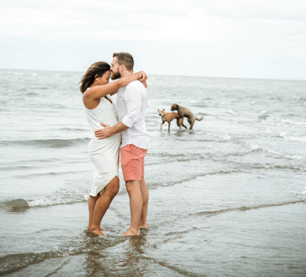 Most awkward pregnancy photography ideas all the times
